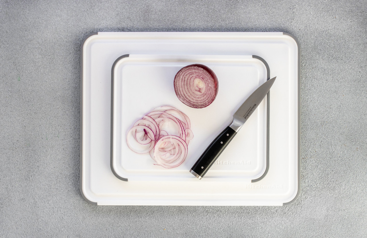 KitchenAid Classic Polypropylene Non-slip Chopping Board, 35 x 28cm ...