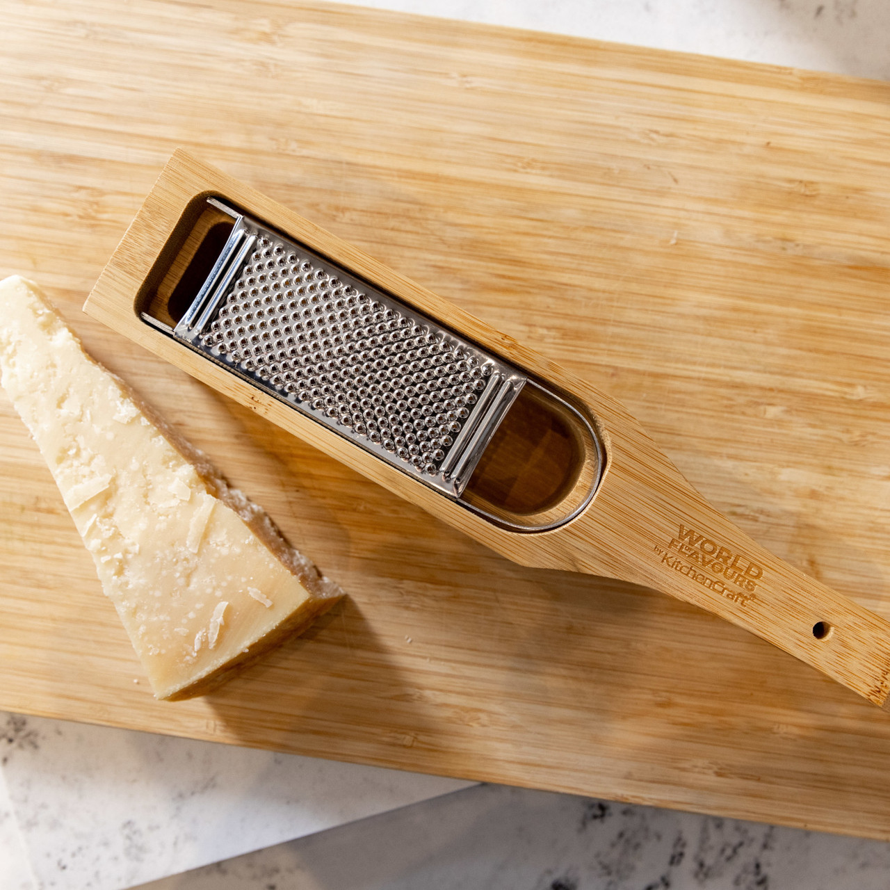 KitchenCraft World of Flavours Italian Bamboo Grater with Holder ...