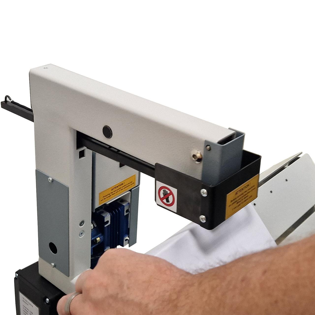 Cyklos PB-100 Professional Semi-Auto Saddle and Flat Air Stapling ...