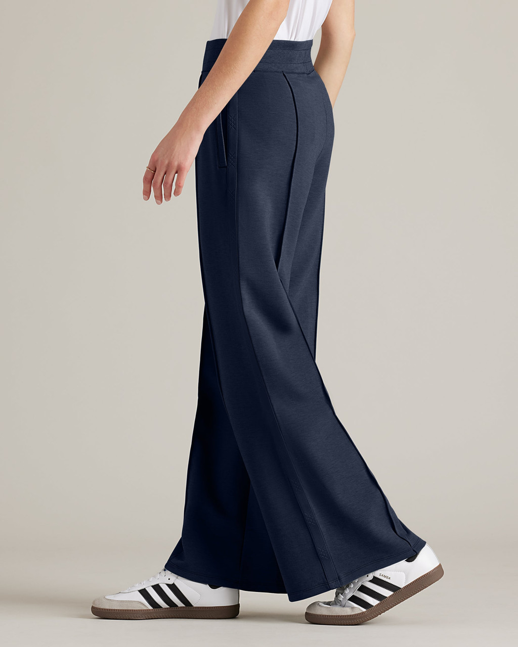 Rhone Women's Dream Glow Trousers | TYLER'S