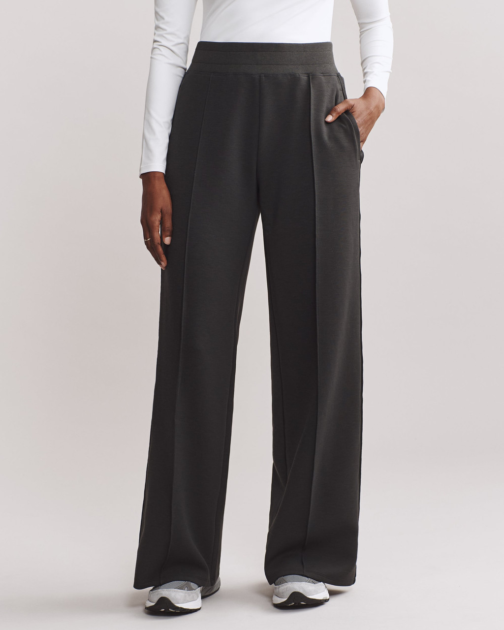 Rhone Women's Dream Glow Trousers | TYLER'S