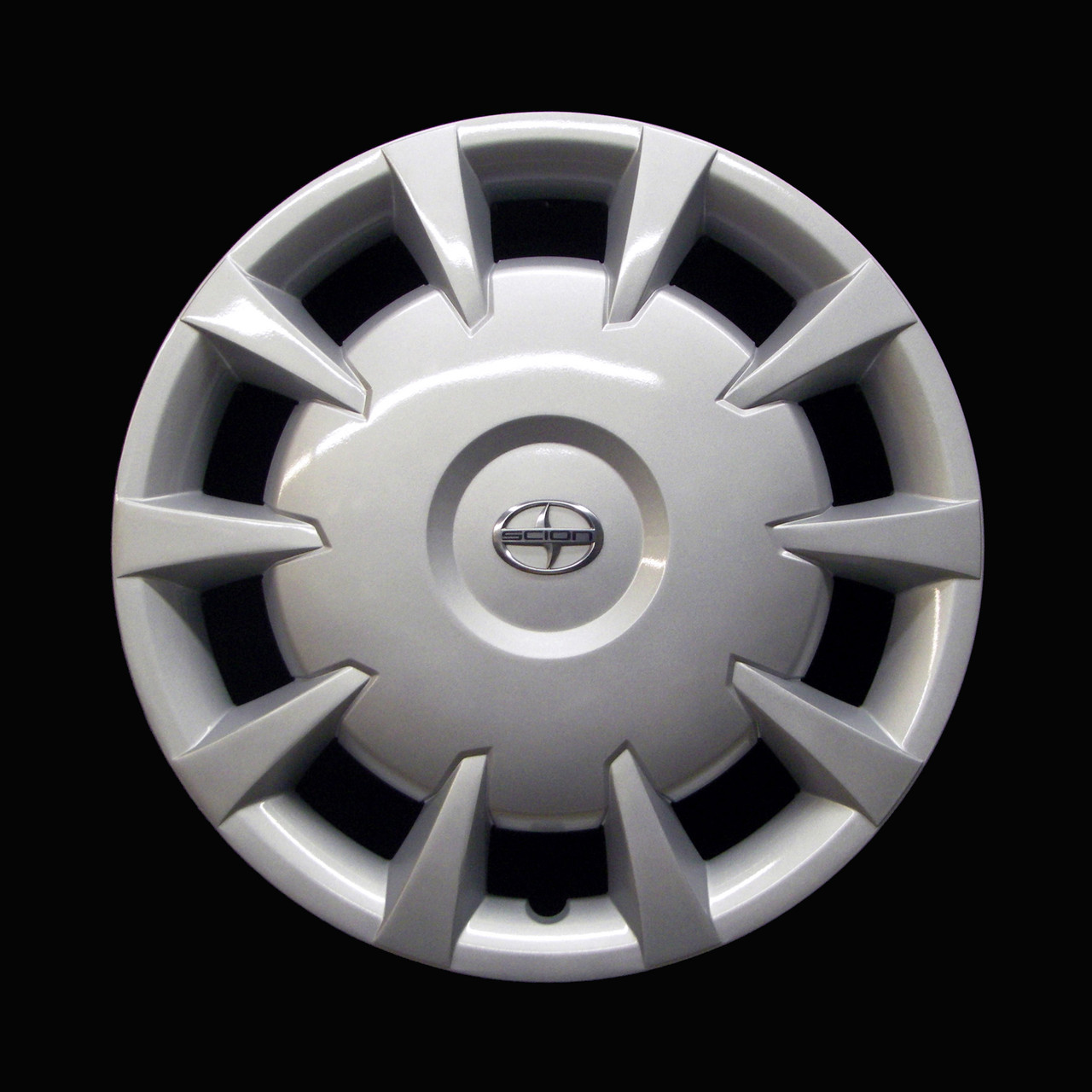 Scion xA Series, xB Series 2006 15" Hubcap - Professionally Reconditioned