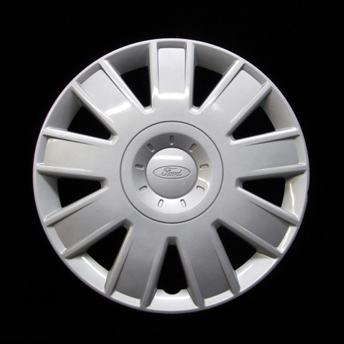 15-in 2004-2007 Ford Focus Silver Hubcap | Economic Hubcap