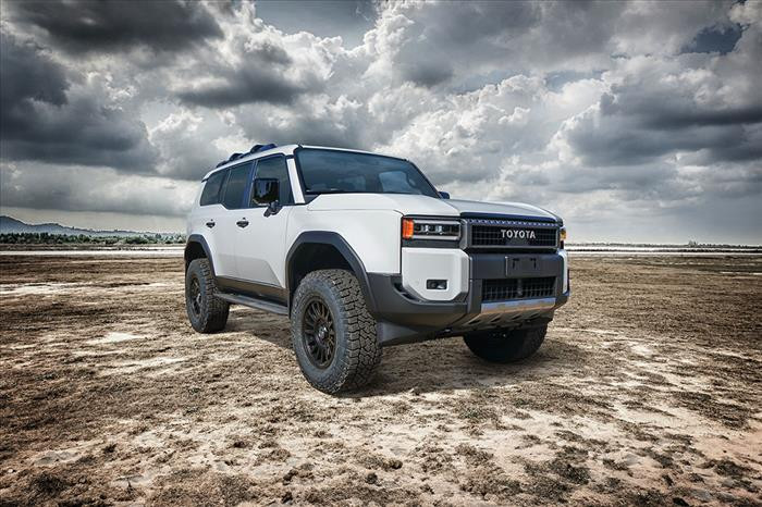 ICON 1.25-3" Stage 1 Lift Kit | 2024+ Toyota Prado