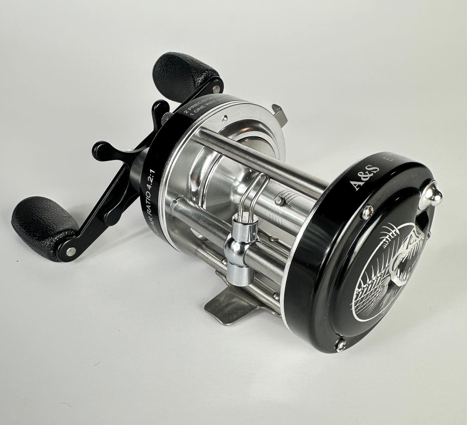 A&S Fishing Reel - Levelwind Size 6000 Black