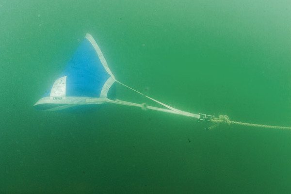 Para-Tech Delta Drogue 114" for boats up to 65' - Alltackle.com