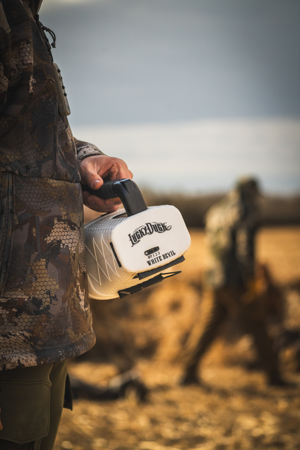 The White Devil E Caller | Lucky Duck Predator Calls