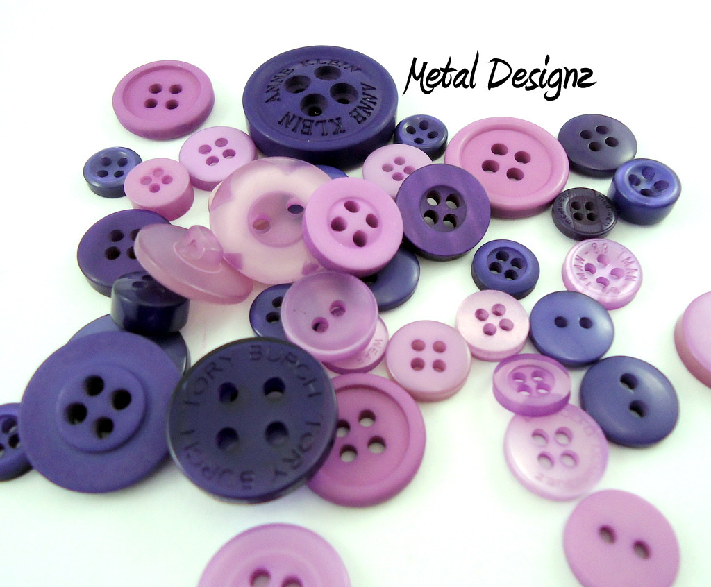 Shaggy Buttons kit - do it yourself jewllery making pendant chainmail