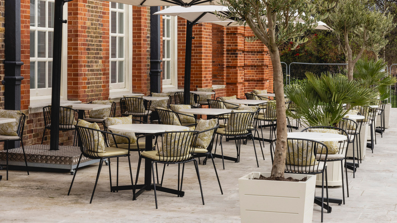 StableTable - Self Stabilizing Table Bases