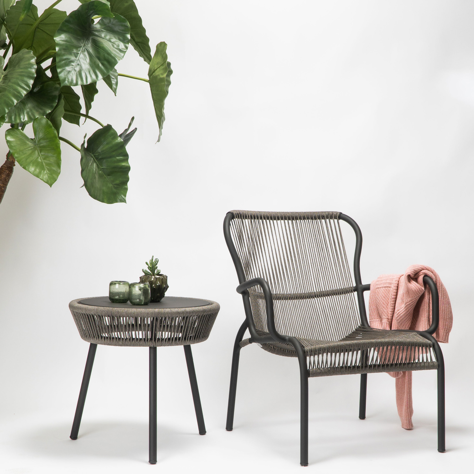 Loop Lounge Chair - Designerie