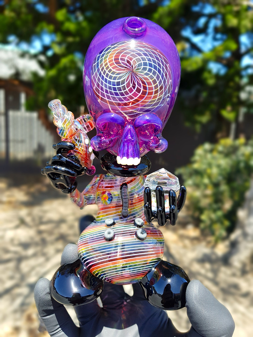 HENDY x KARMA - Invader Alien Dab Rig - The Dab Lab