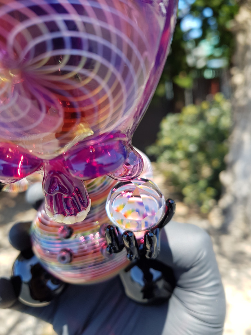 HENDY x KARMA - Invader Alien Dab Rig - The Dab Lab