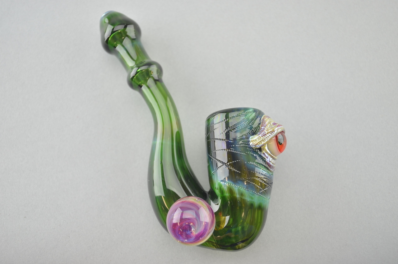 Glass Pipes Buyer’s Guide – Type of Glass Pipes Explained - The Dab Lab