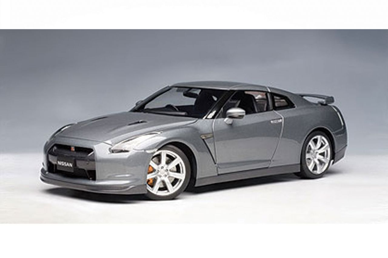Now stock, parts for 77388 Nissan GT-R R35 Dark Grey - AUTOart Spares