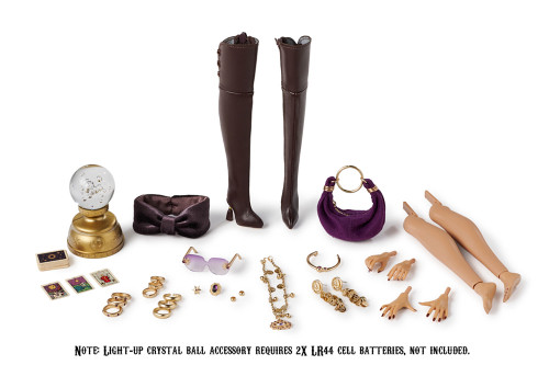 Clairvoyante Rayna Ahmadi™ Dressed Doll Mini Gift Set Le Cirque Cabaret ...