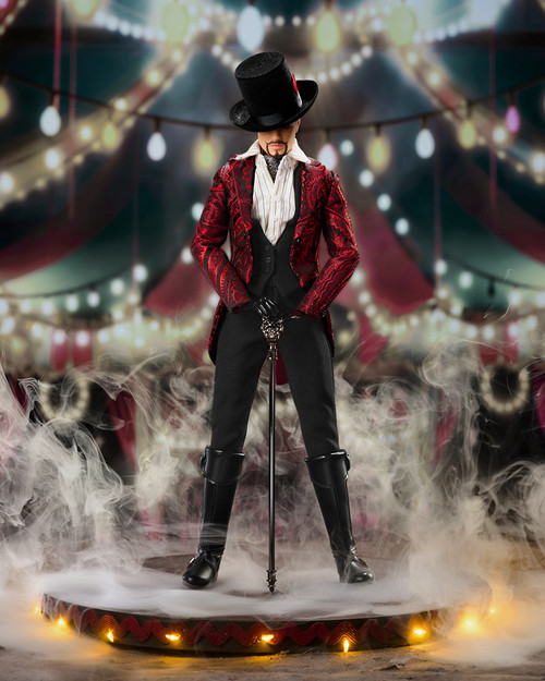 Le Cirque Cabaret LE MAITRE DE PISTE CRUZ CLARK® Event Exclusive ...