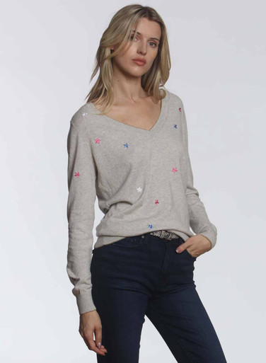 LABEL+THREAD 'BONNIE STAR' VEE SWATER