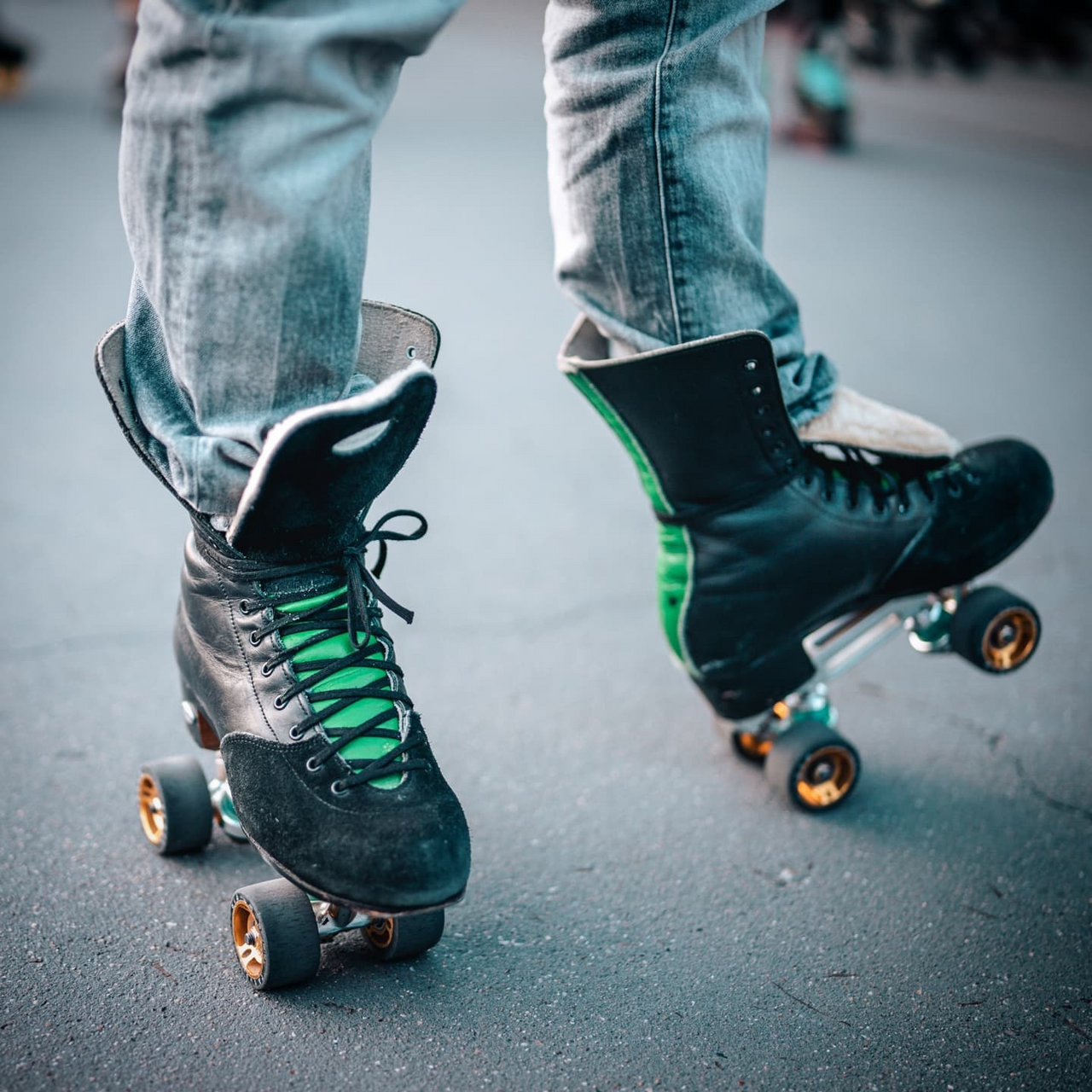 Custom Riedell ColorLab 172, OG Rhythm Roller Skate