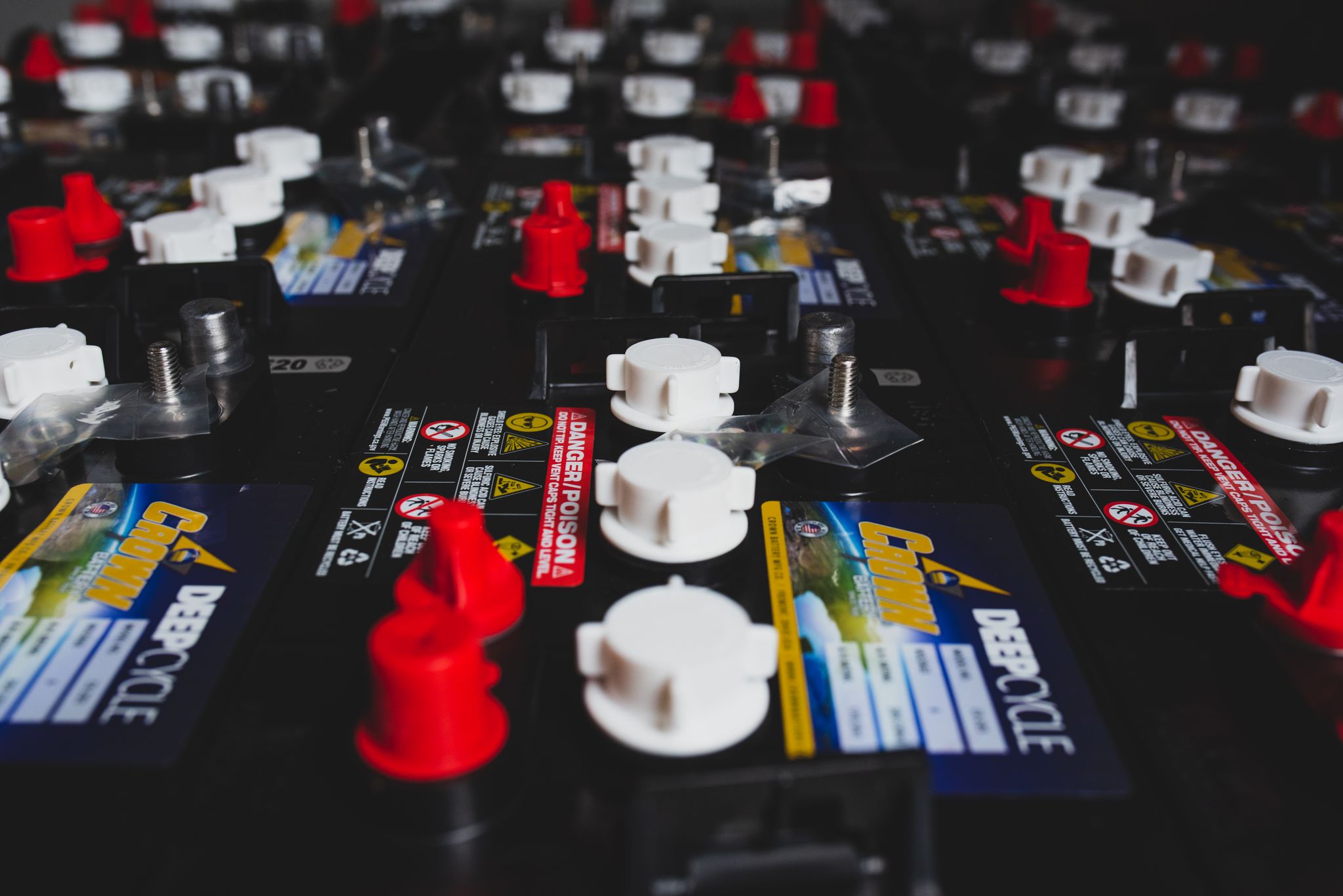 Understanding Golf Cart Batteries: Should You Choose Lead-Acid or ...