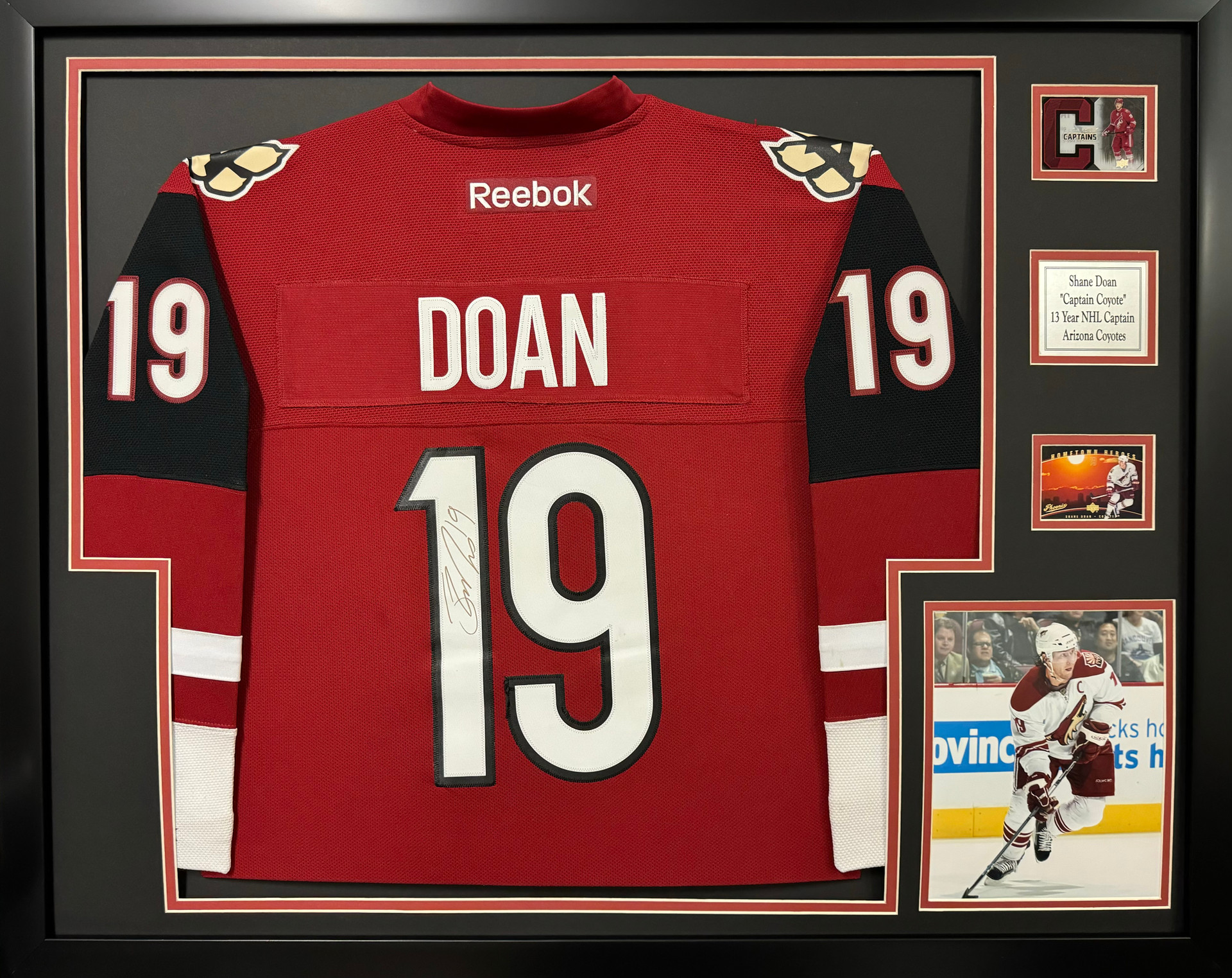 Signed Jersey Frame with Photo and 2 Cards | Sports Displays