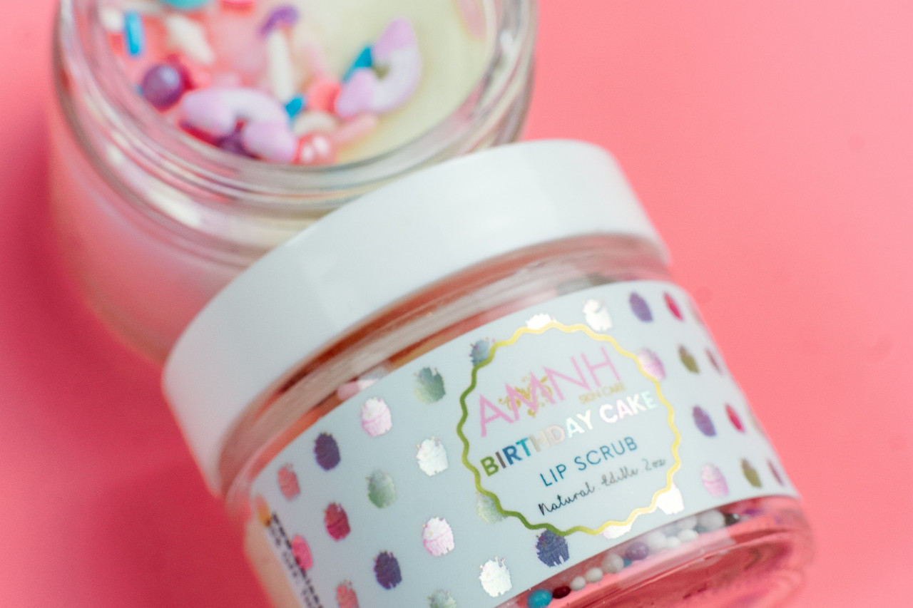 Aminnah Skincare - Birthday Cake Lip Scrub - Beauty Bridge