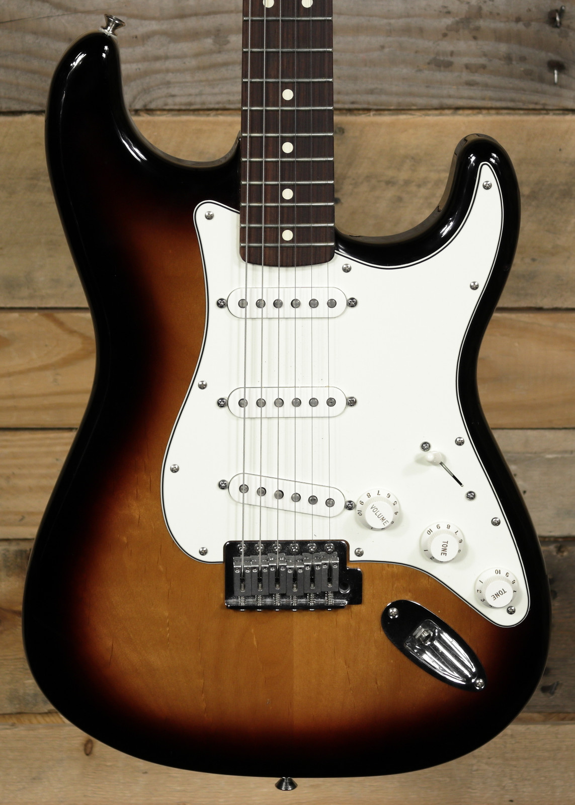 Fender Standard Stratocaster Electric Guitar Brown Sunburst w/ Gigbag ...