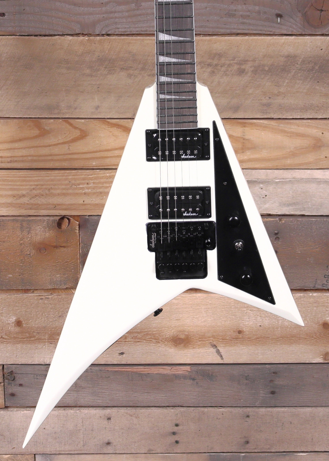 Jackson JS Series Rhoads JS32 Electric Guitar Ivory