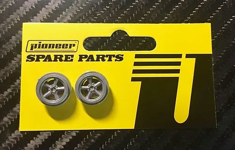 Pioneer American Racing Magnesium Silver Effect Front Wheels (2)