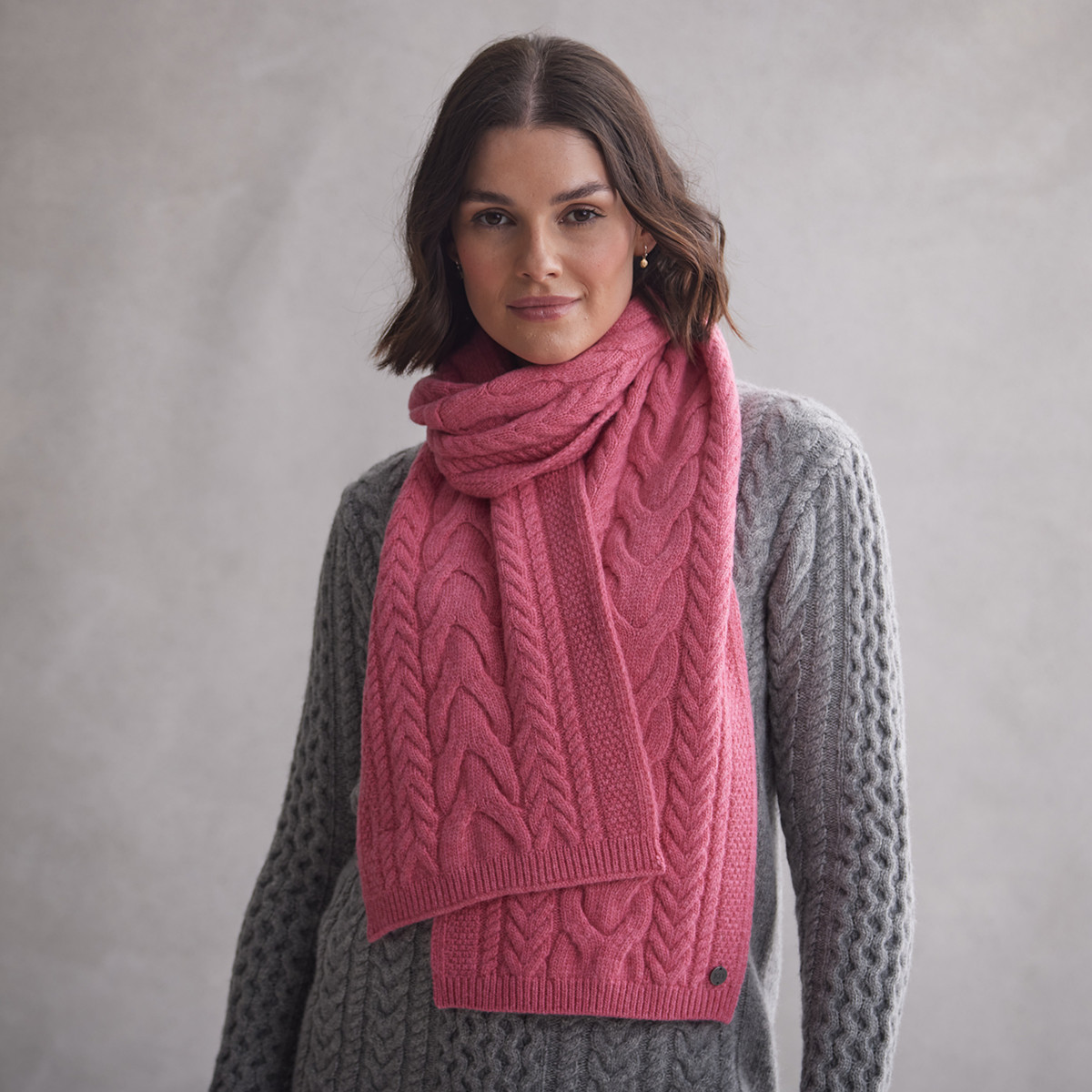Tracy Horseshoe Cable Aran Scarf | Kilkenny Design