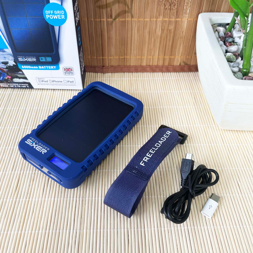 Freeloader Sixer Solar Charger - It Must Be Green