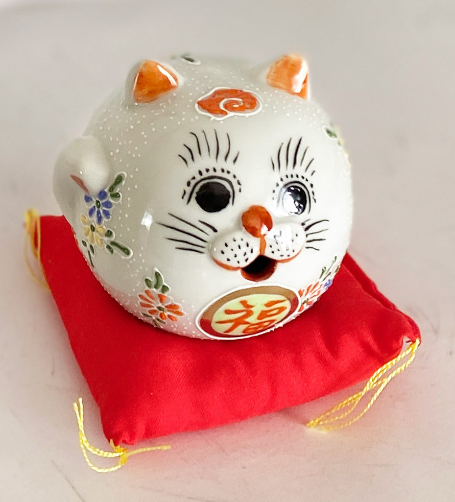 Maneki neko Kutani porcelain Japanese lucky cat White Shiro Mori Made ...