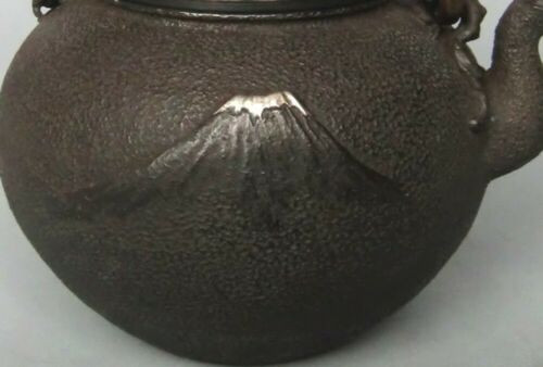Tetsubin Chagama Japanese Iron Tea Kettle Pot Mitsushige Replica Fuji ...