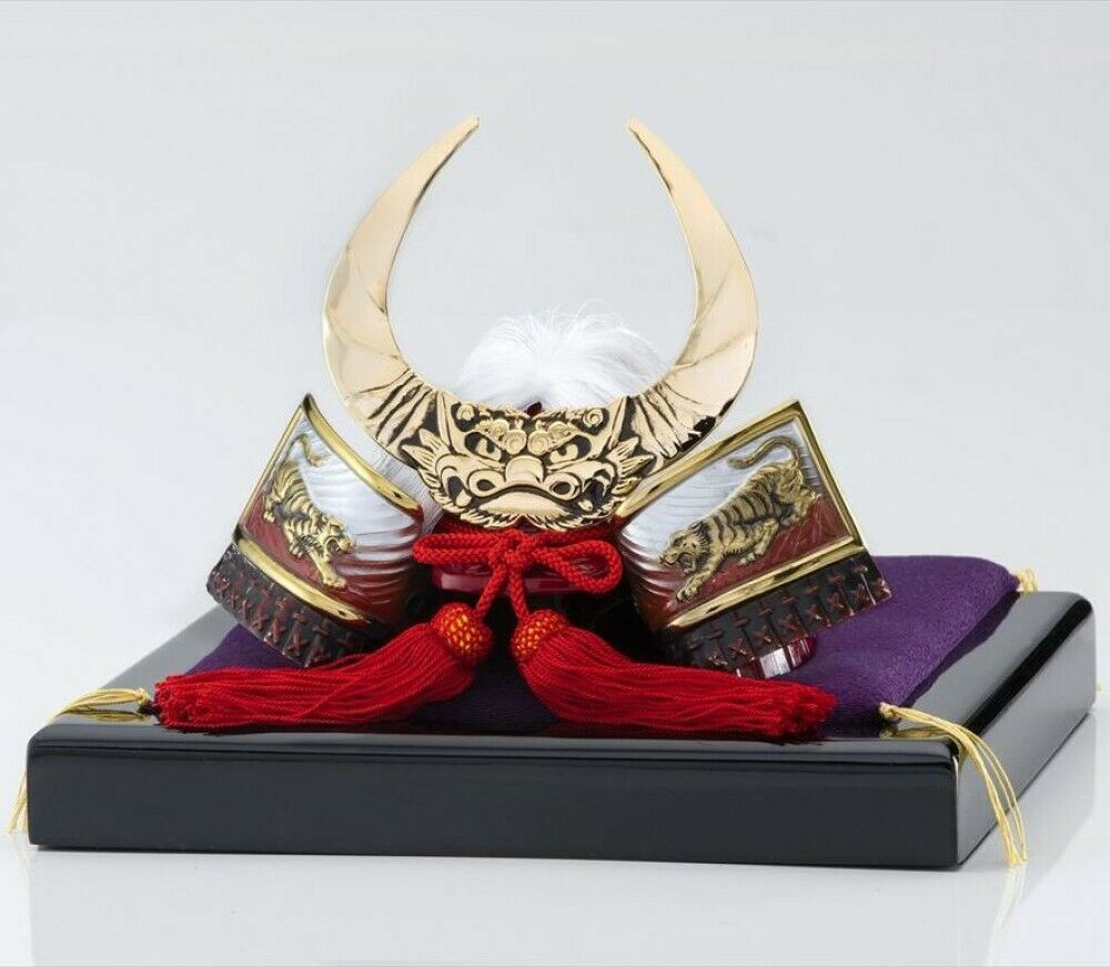 Kabuto Jaanese Samurai Helmet Shingen Takeda Takaoka Made in Japan w/mat