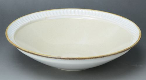 Hachi Kyo Kiyomizu yaki ware Japanese sarving bowl dish Glossy white glaze