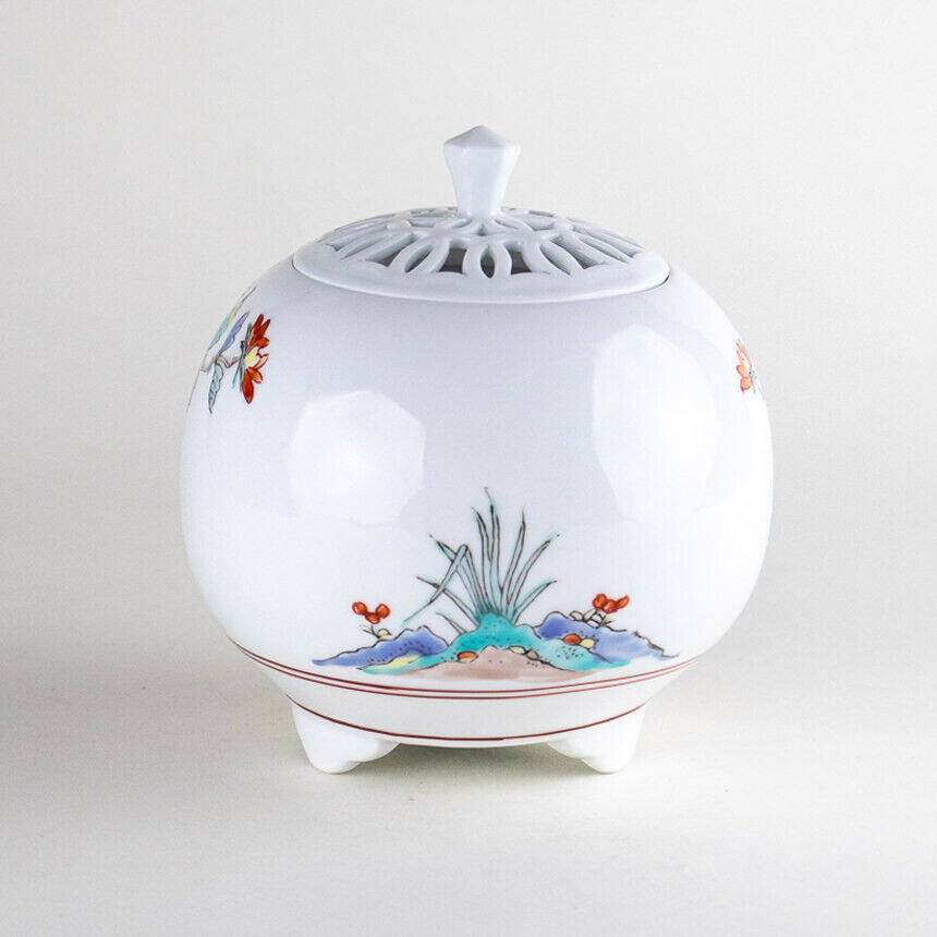 Koro Arita ware Japanese Incense pot Burner Some Nishiki Tachibana Japan