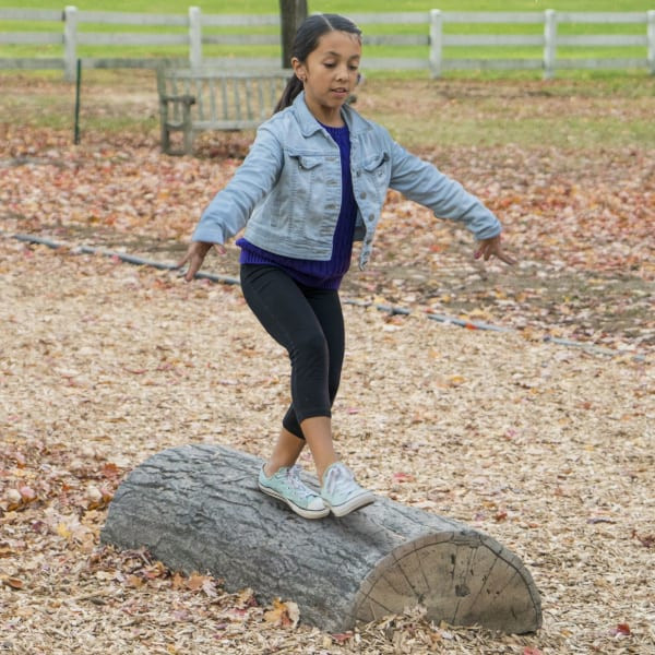 Independent Play - Balance - Playground Outfitters