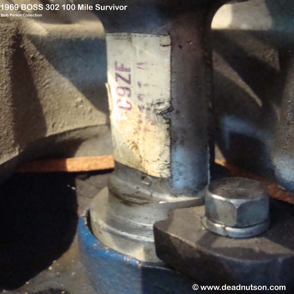 Distributor Shaft Decal BOSS 302 - Dead Nuts On