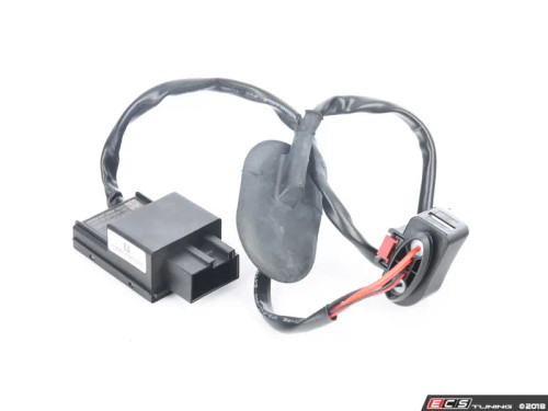 Genuine VW Passat Fuel Injection Pressure Regulator 1K0906093K