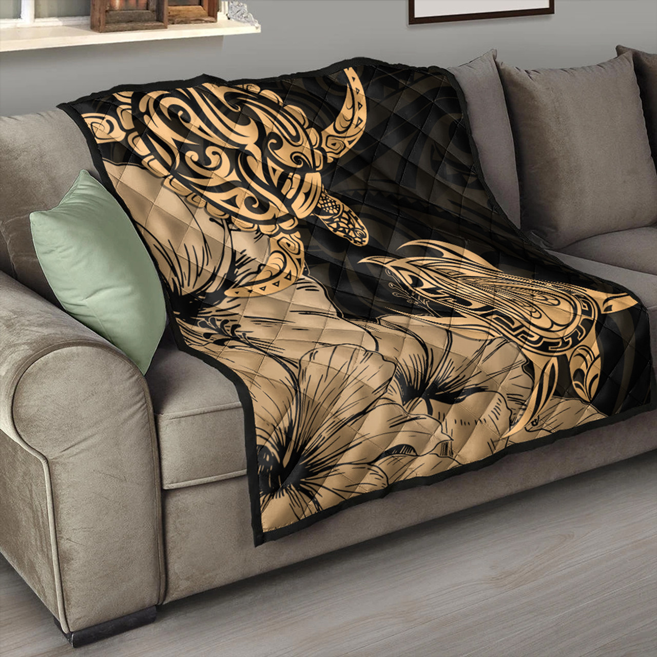 Hawaii Turtle Premium Quilt Polynesian Hibiscus Art Gold