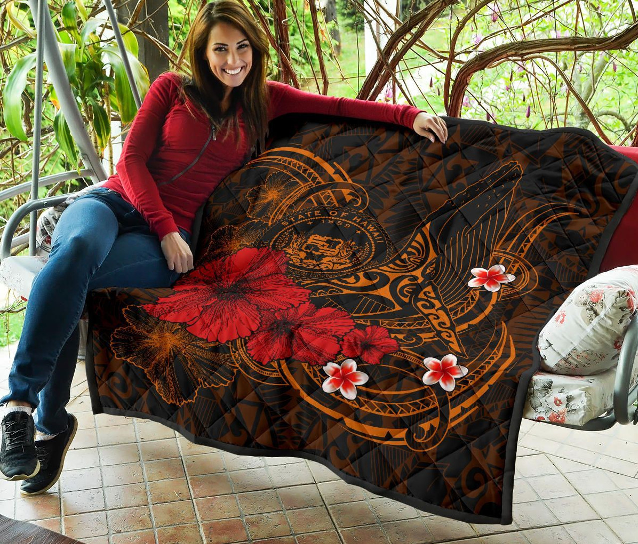 Polynesian Hawaii Premium Quilt Humpback Whale With Hibiscus Golden