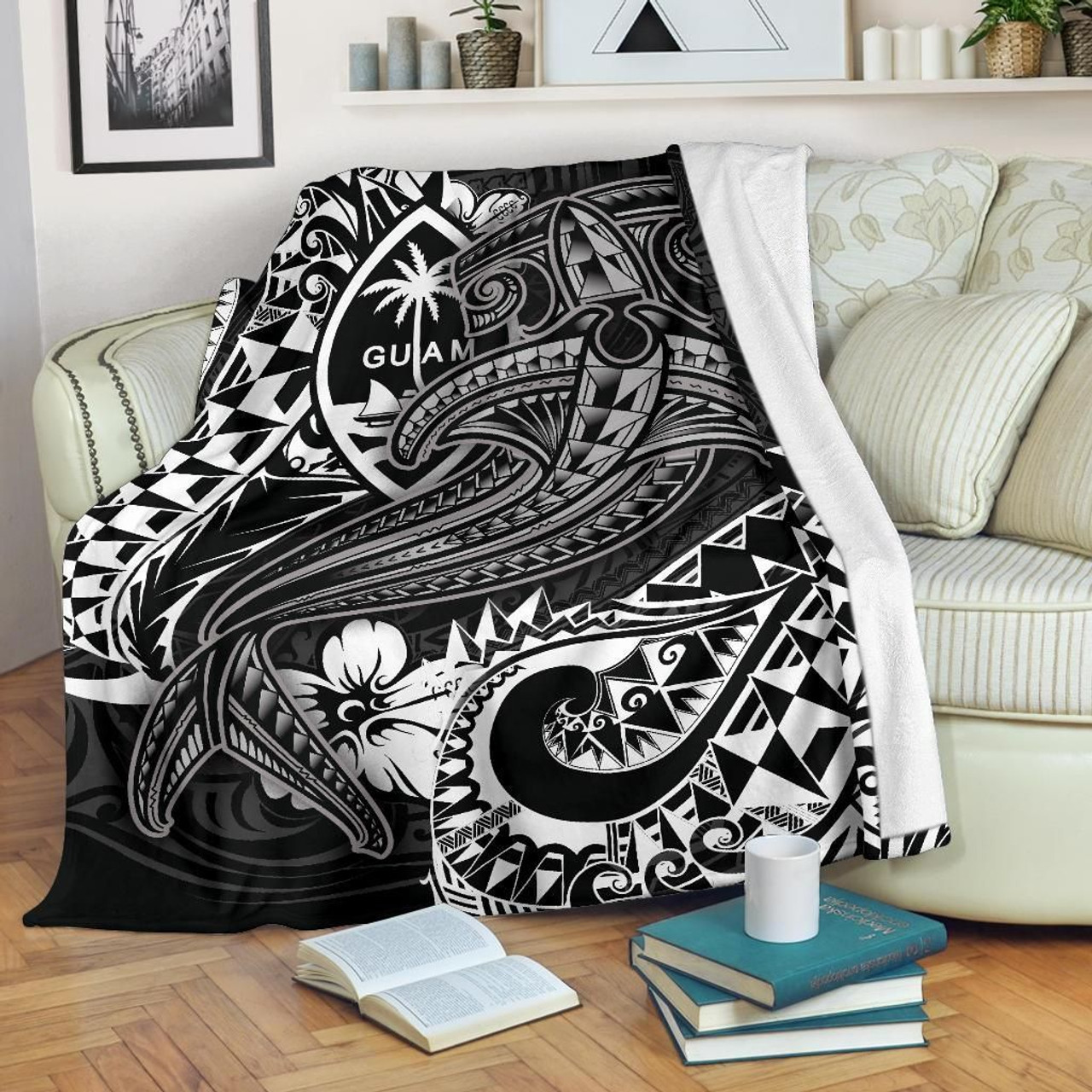 Guam Polynesian Premium Blanket White Shark Polynesian Tattoo