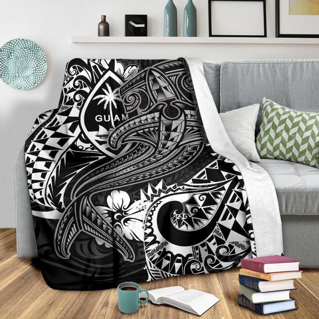 Guam Polynesian Premium Blanket White Shark Polynesian Tattoo