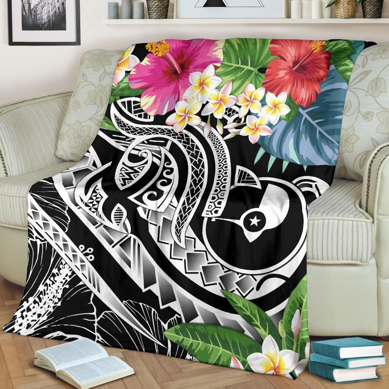 Yap Polynesian Premium Blanket Summer Plumeria Black