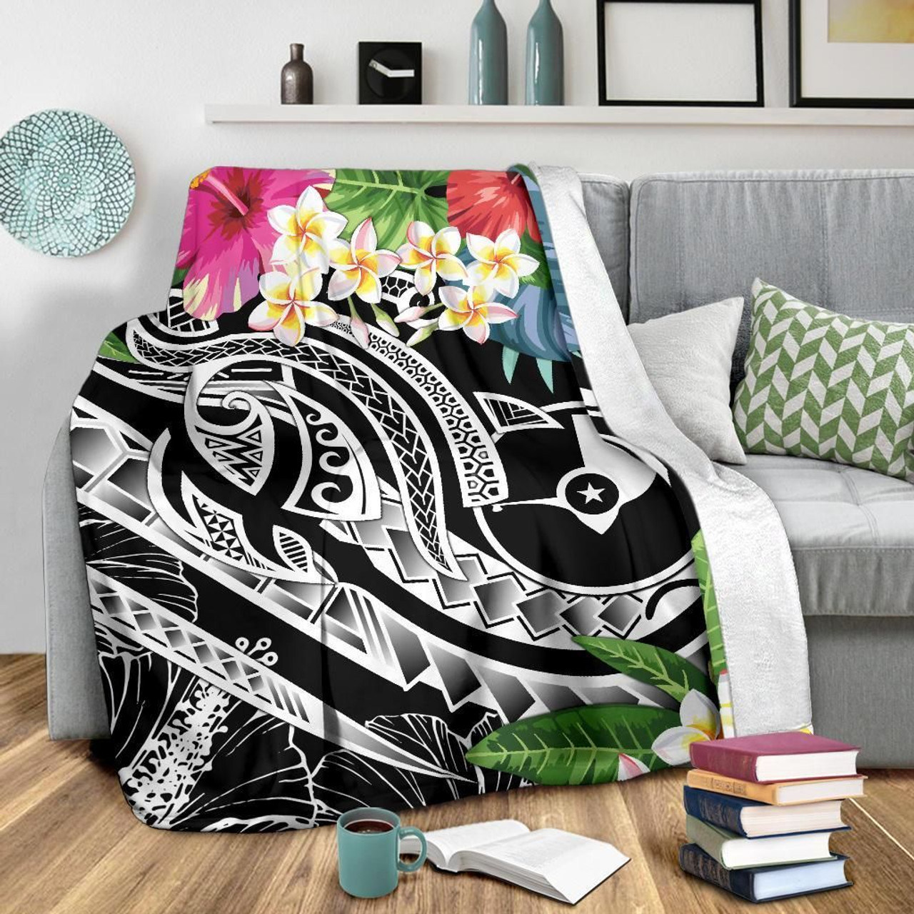 Yap Polynesian Premium Blanket Summer Plumeria Black