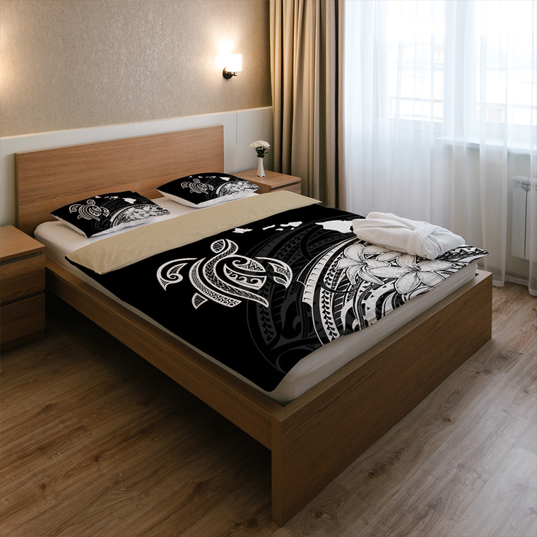 Hawaii Bedding Set Turtle Polynesian Map Plumeria White