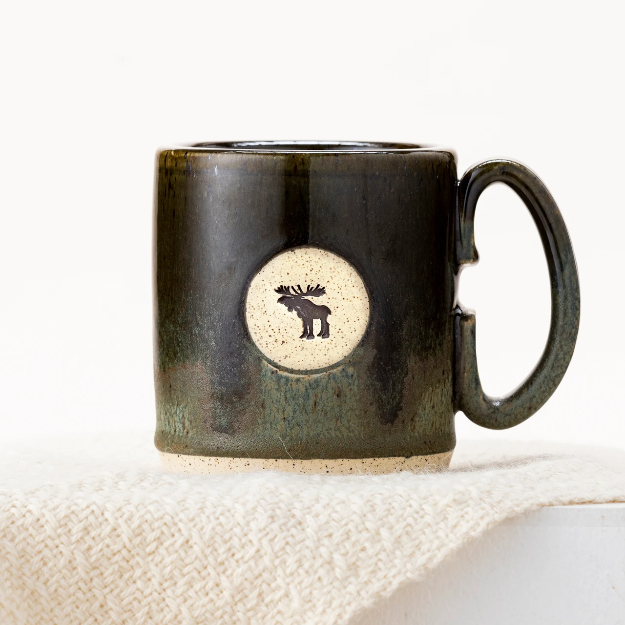 Classic Farmhouse Mug / Agate with Moose - Danforth Pewter