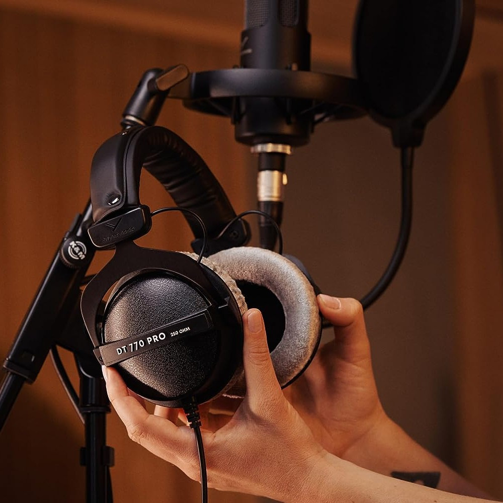 Beyerdynamic Singapore | Beyerdynamic Headphones | Beyerdynamic DT 770 ...
