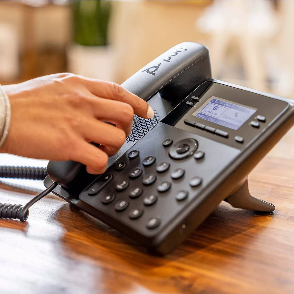 Poly Singapore | Poly IP Phones | Poly Edge | Poly Edge B10 Desktop ...