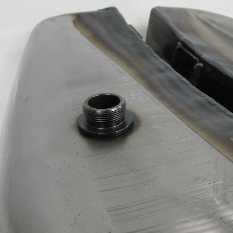 6 Gallon Gas Tank with 22mm Petcock Bung - Fits 1984-1999 FXST Harley ...