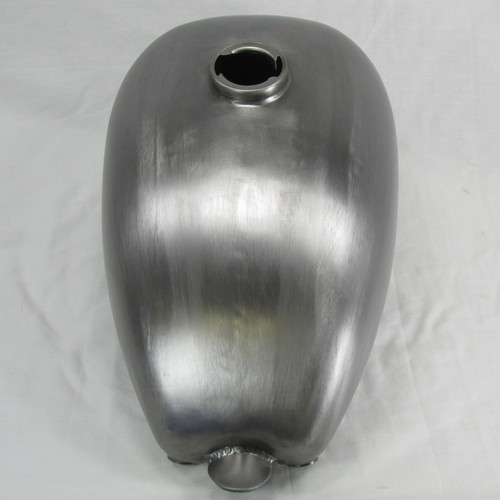 “Frisco Peanut” Style Gas Tank with Low Tunnel and Early Cam Bayonet ...